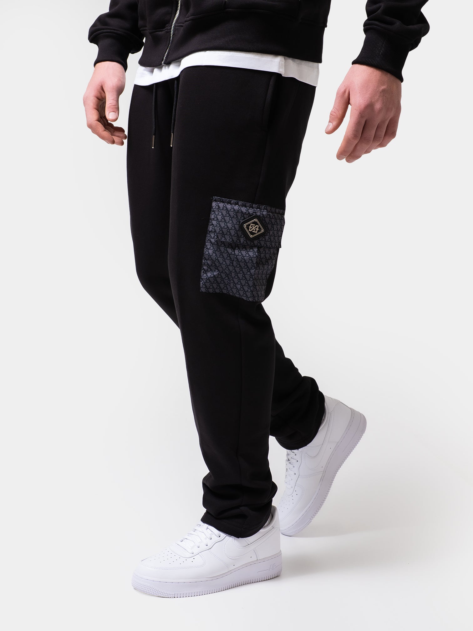 Shade Jogger | Black – XPLCT STUDIOS